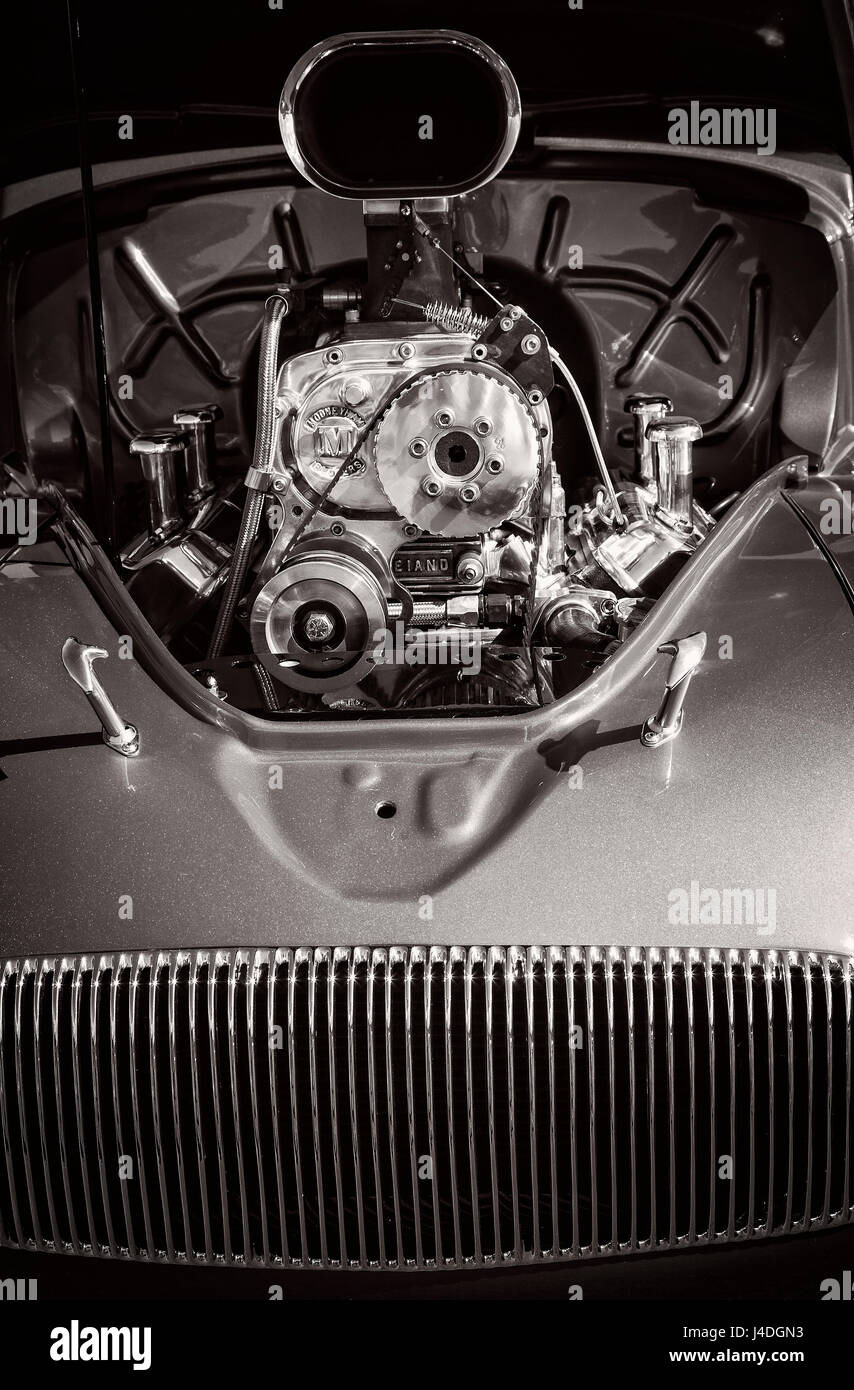 The mustle engine in a 1930's Willys classic car Stock Photo - Alamy