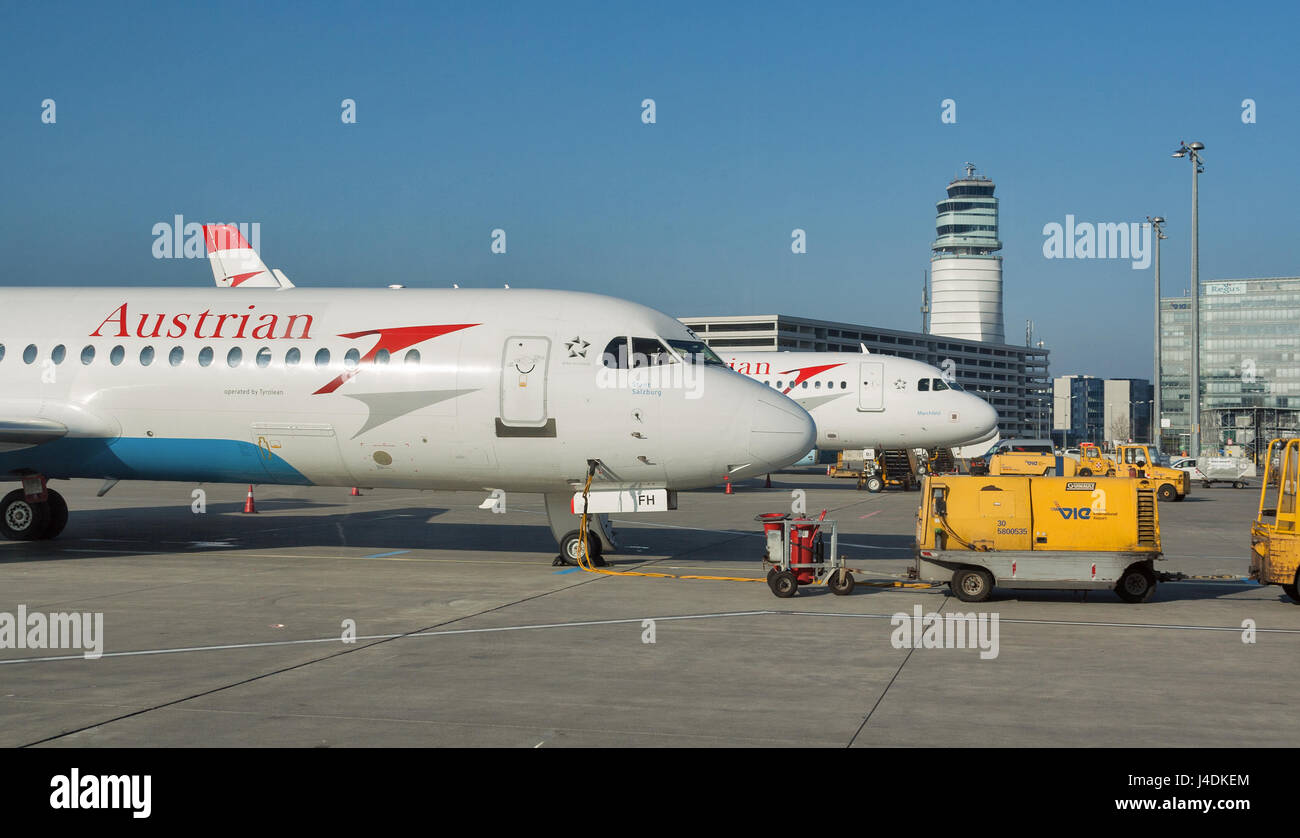 Vienna international airport logo hi-res stock photography and images ...