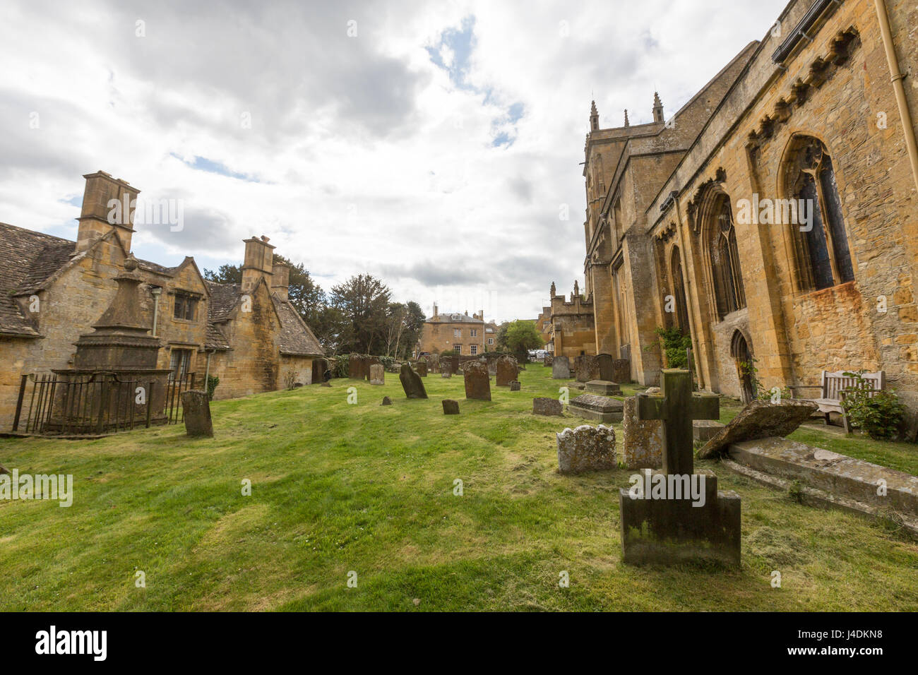 Saints' Peter and Paul Church and graveyard at Blockley, Cotswold ...