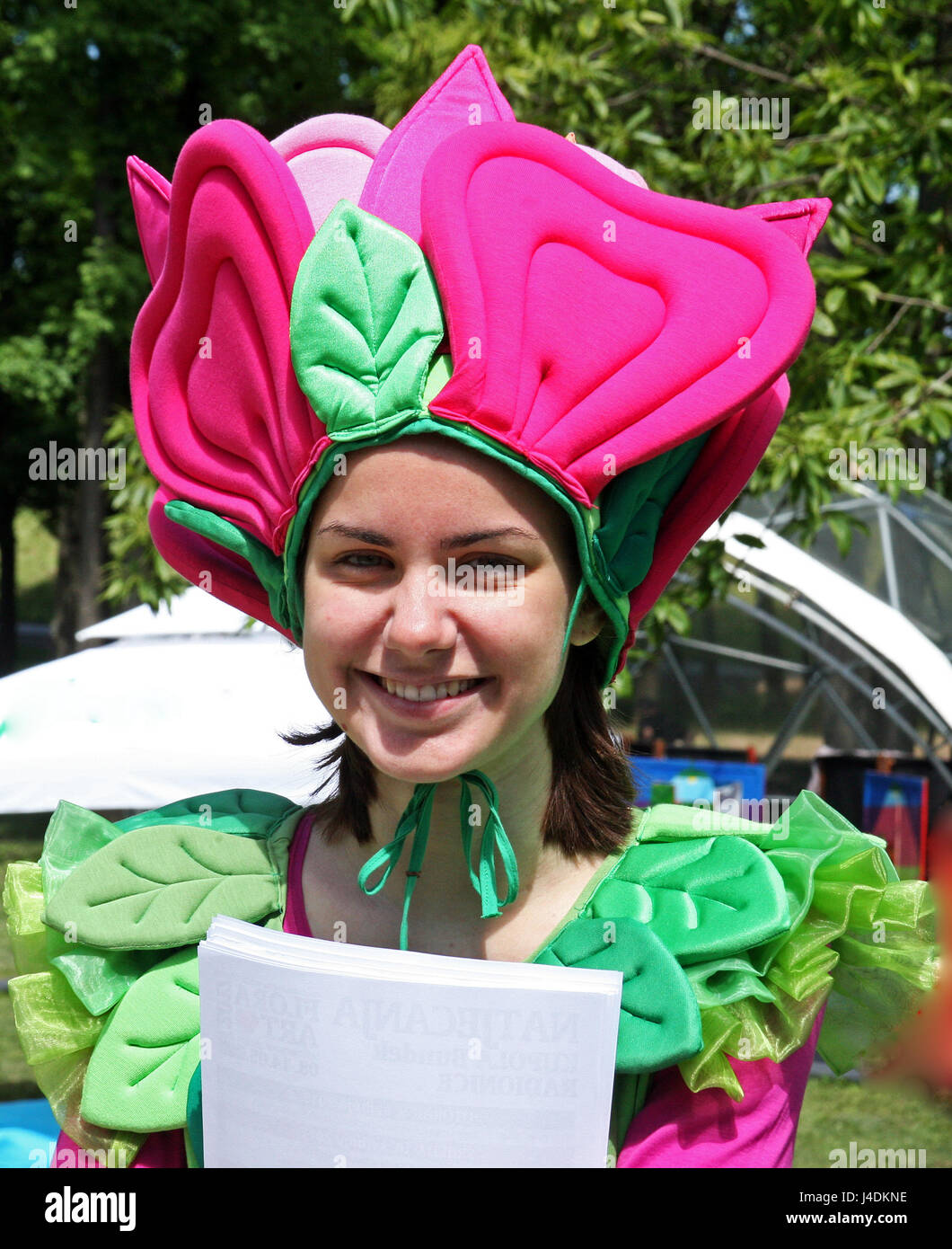 Beauty gardening hi-res stock photography and images - Alamy