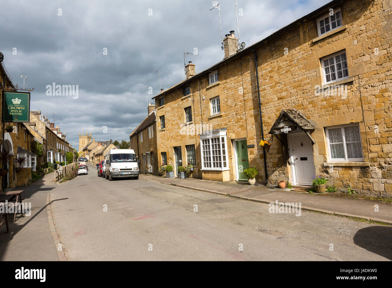 High Street, Blockley, Cotswold district of Gloucestershire, England ...