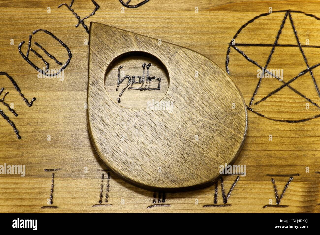 Planchette hi-res stock photography and images - Alamy