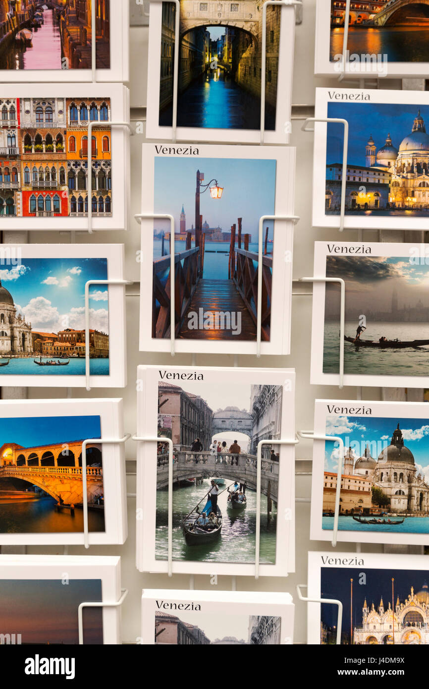 Souvenir postcards hi-res stock photography and images - Alamy