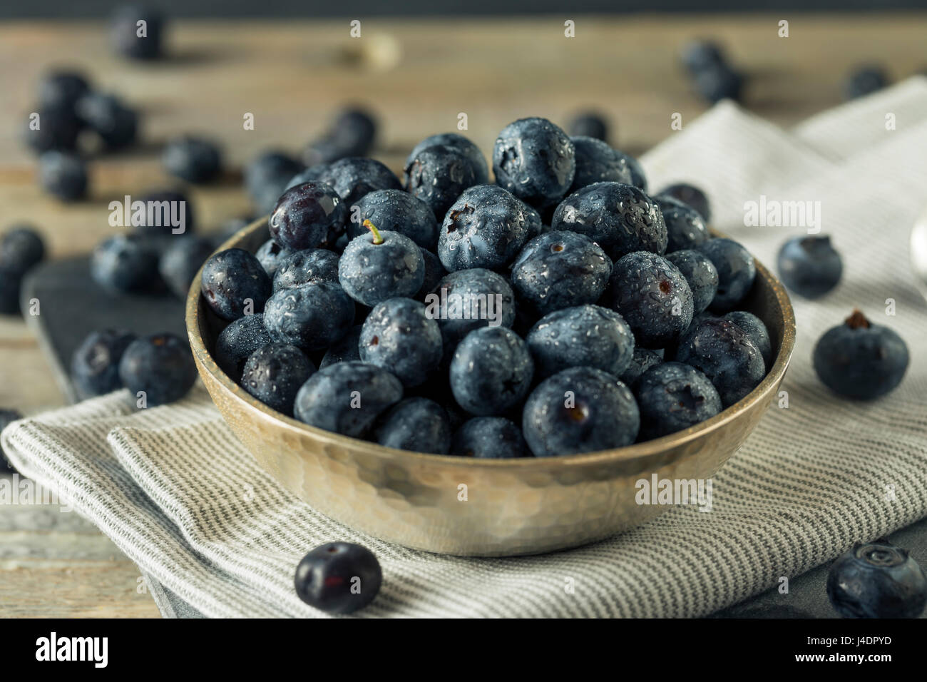 Healthy blueberries hi-res stock photography and images - Alamy