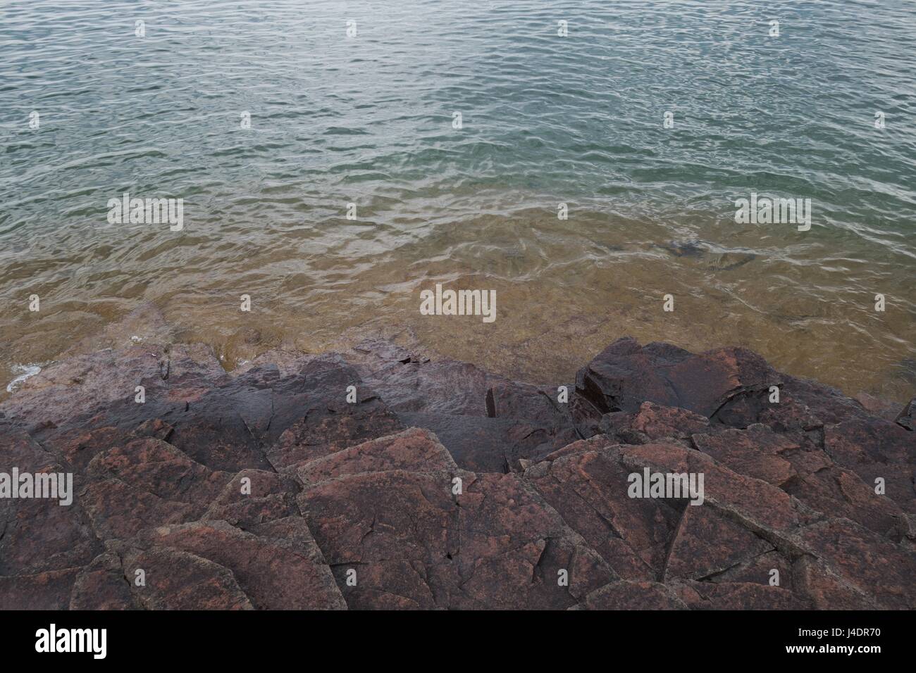 Lava rock and lake superior hi-res stock photography and images - Alamy