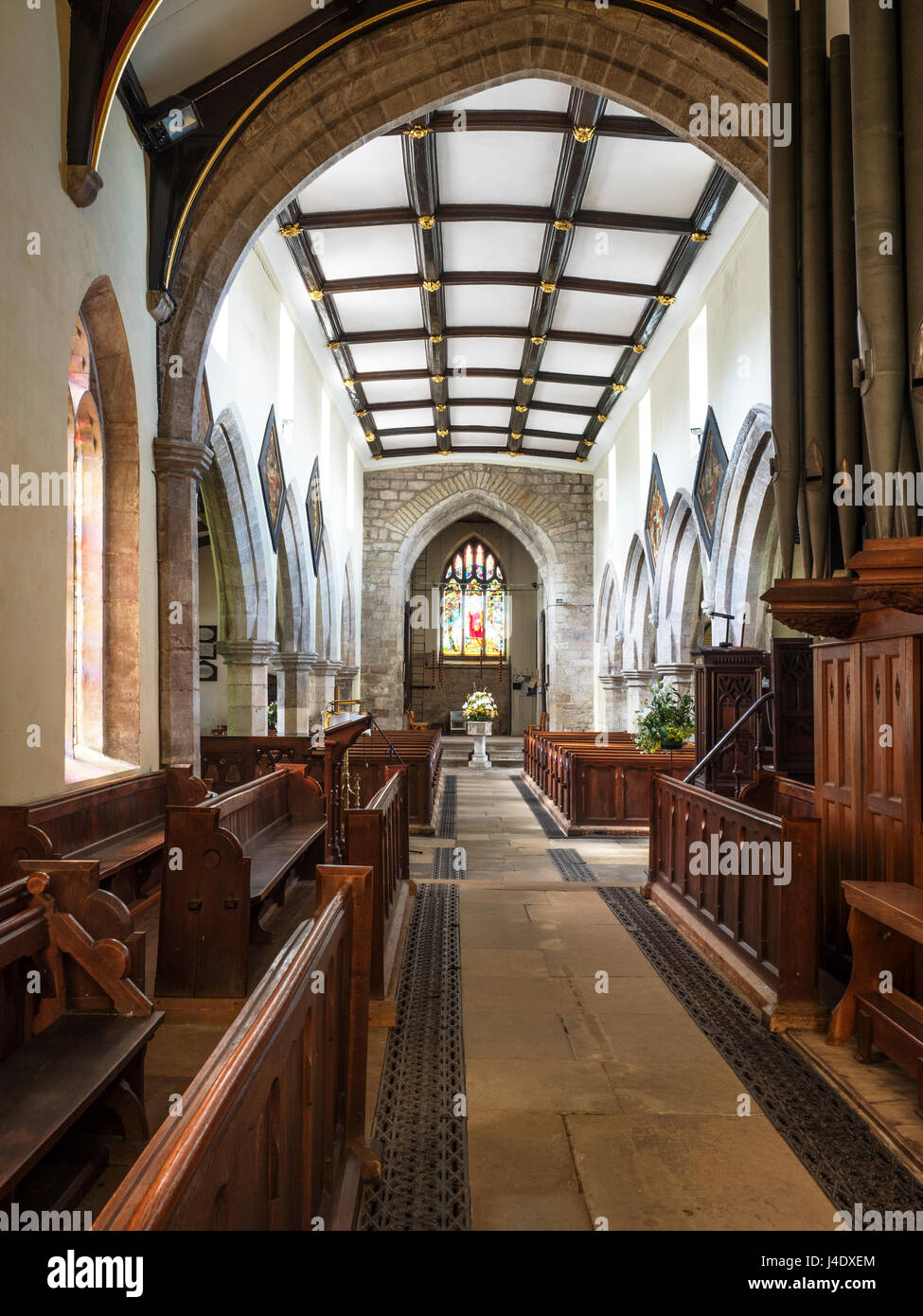 Church interior with wooden pews and beams hi-res stock photography and ...