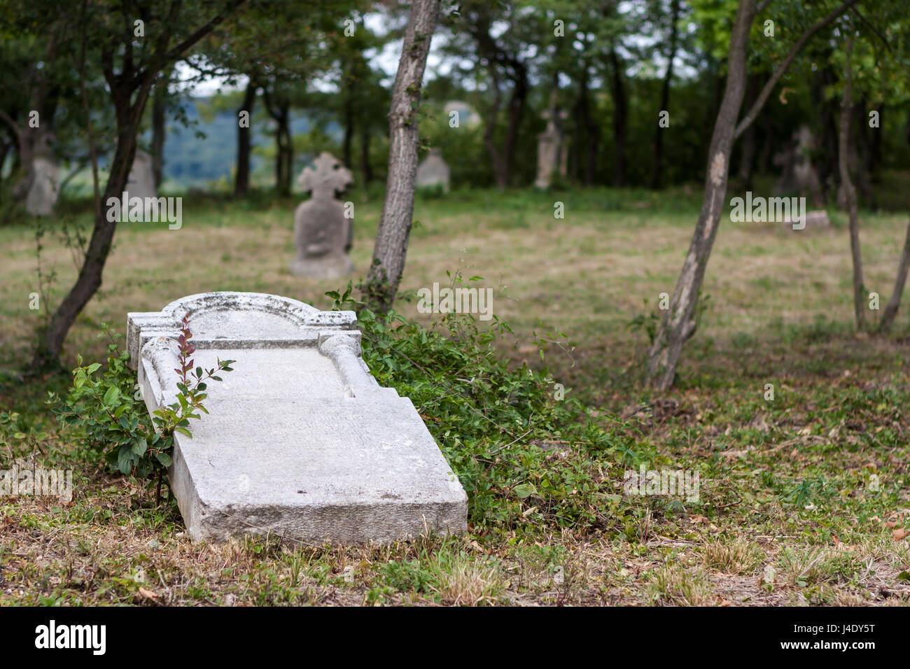 Weathered tombstone hi-res stock photography and images - Alamy