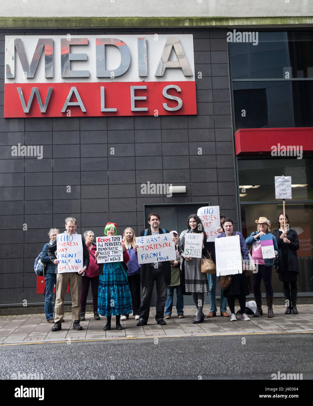 Cardiff, UK. 11th May, 2017. Protest against the South Wales Echo, a ...