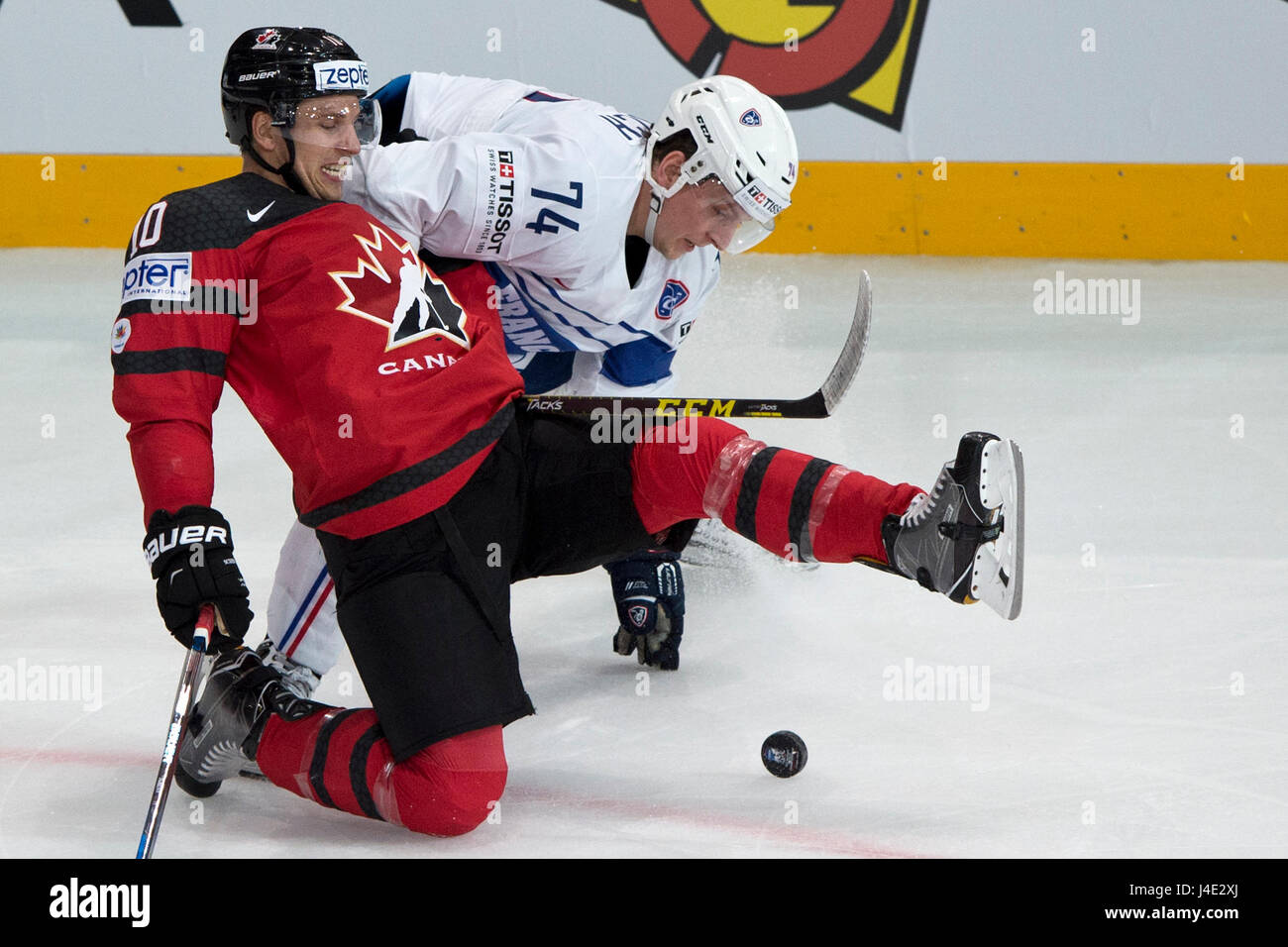 Paris, France. 11th May, 2017. The Ice Hockey World Championships match ...