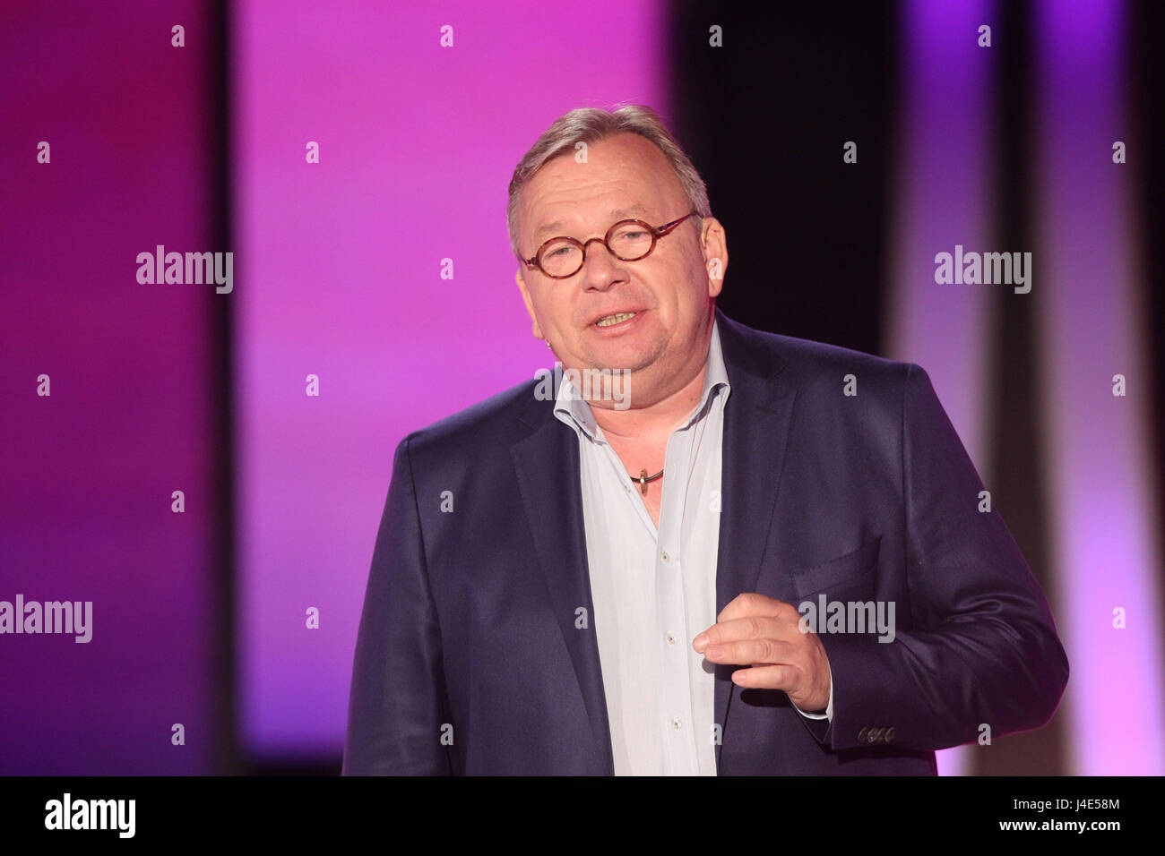 The comedian Bernd Stelter stands on stage for the "Grand Show for ...