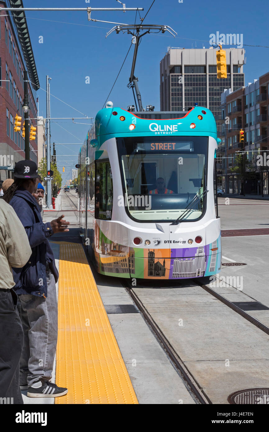 Detroit streetcar hi-res stock photography and images - Alamy