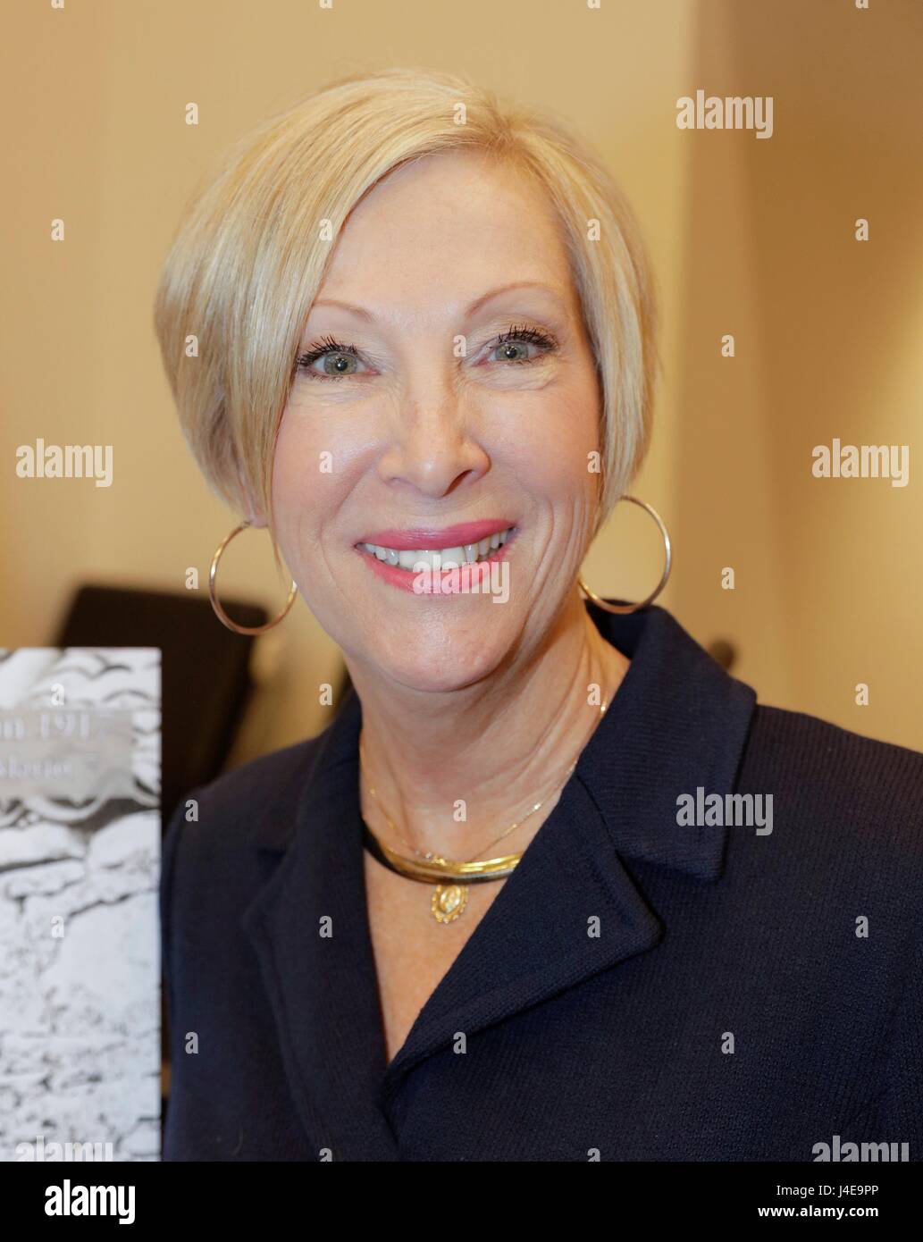 Johnnette s benkovic hi-res stock photography and images - Alamy