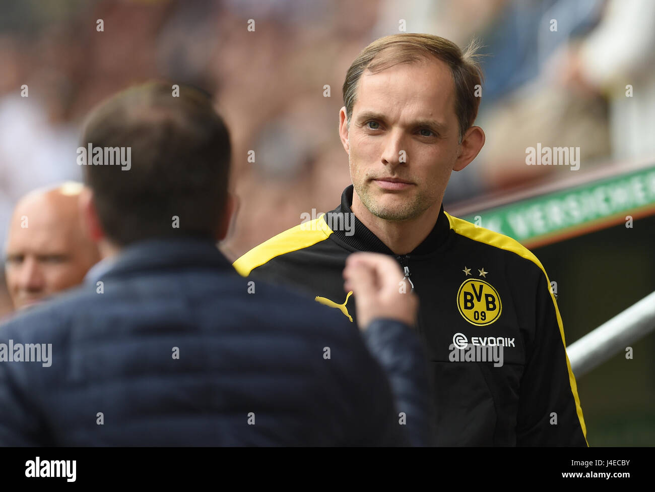 Augsburg, Germany. 13th May, 2017. Augsburg's coach Manuel Baum (l) and ...