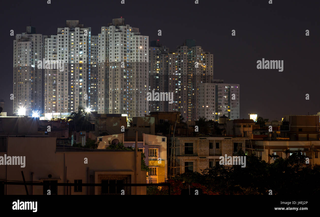 India streets night hi-res stock photography and images - Alamy