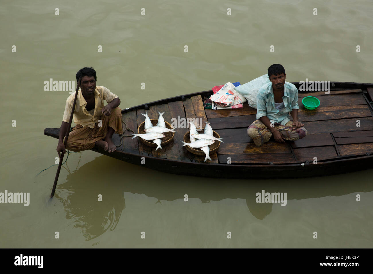 Chandpur Fish Market High Resolution Stock Photography and Images - Alamy