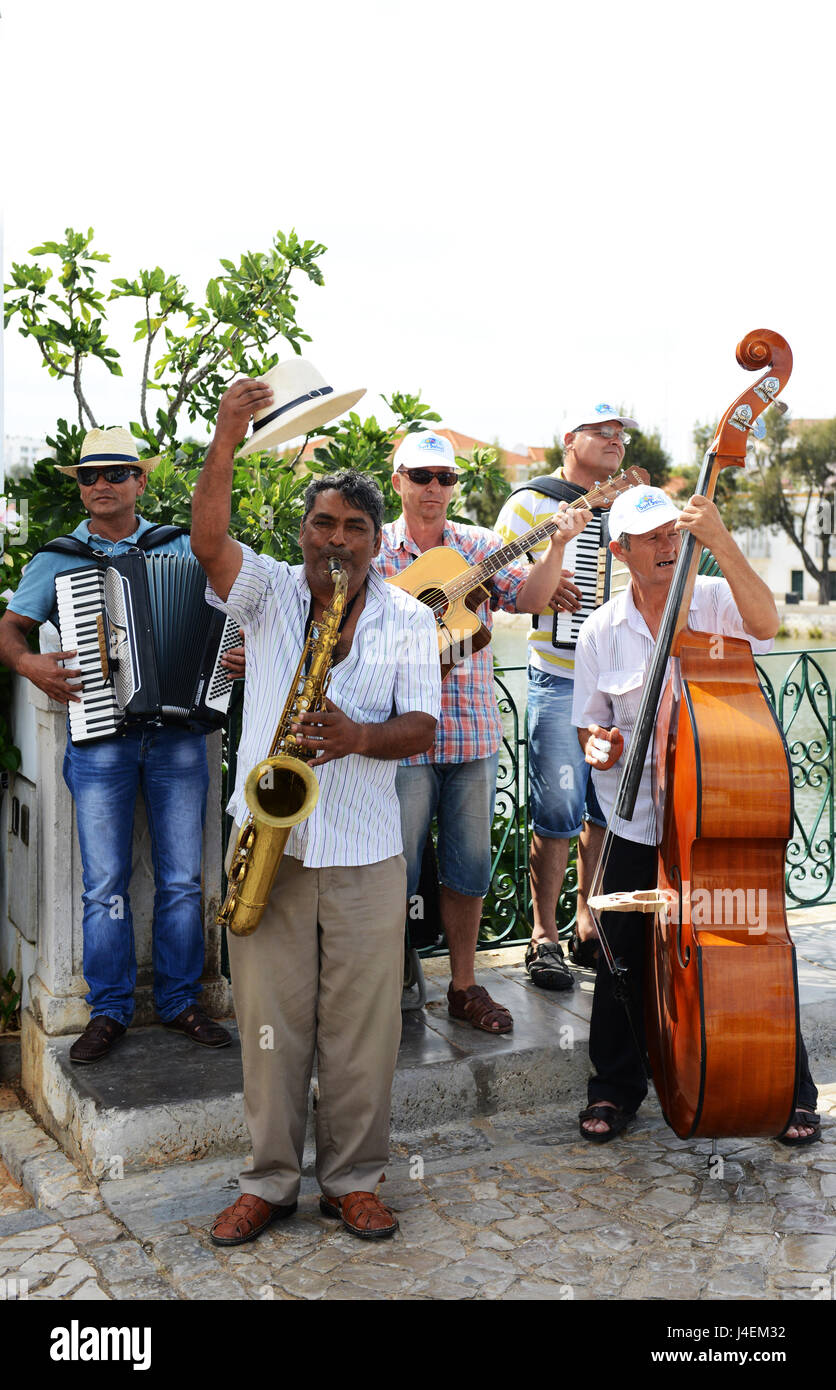Street musicians playing in Ayamonte, Spain Stock Photo - Alamy