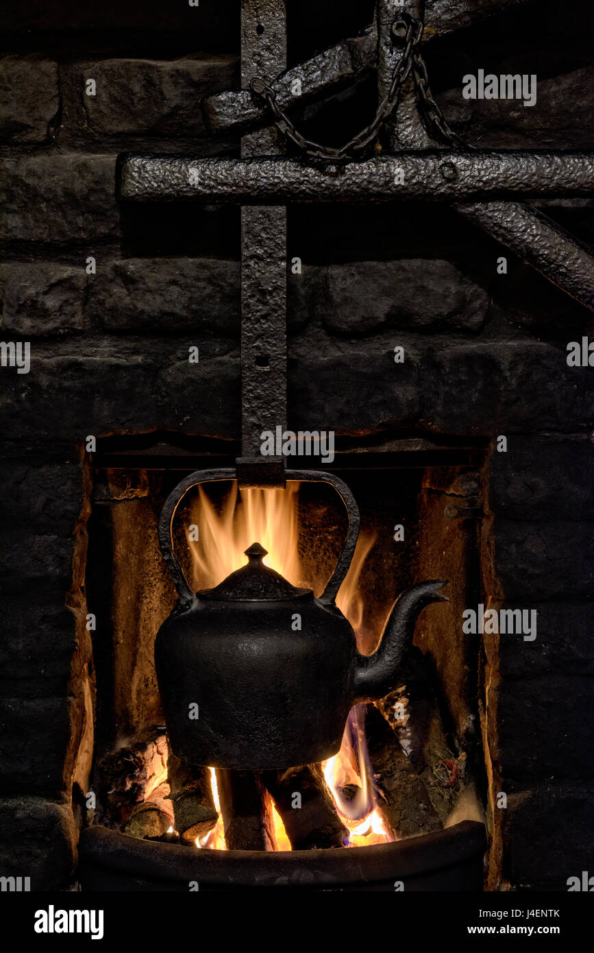 Irish cottage interior hi-res stock photography and images - Alamy