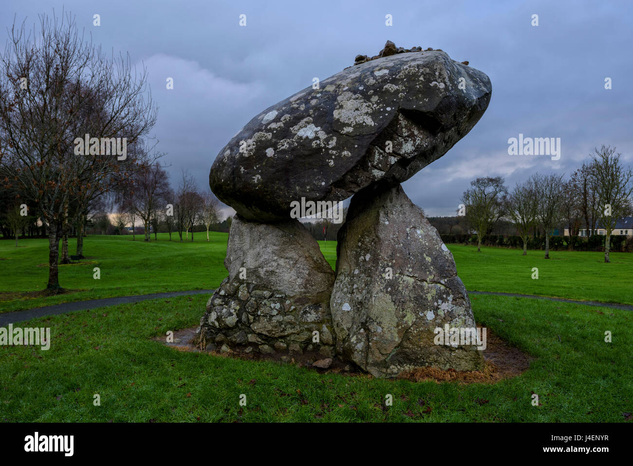 Proleek portal tomb hi-res stock photography and images - Alamy