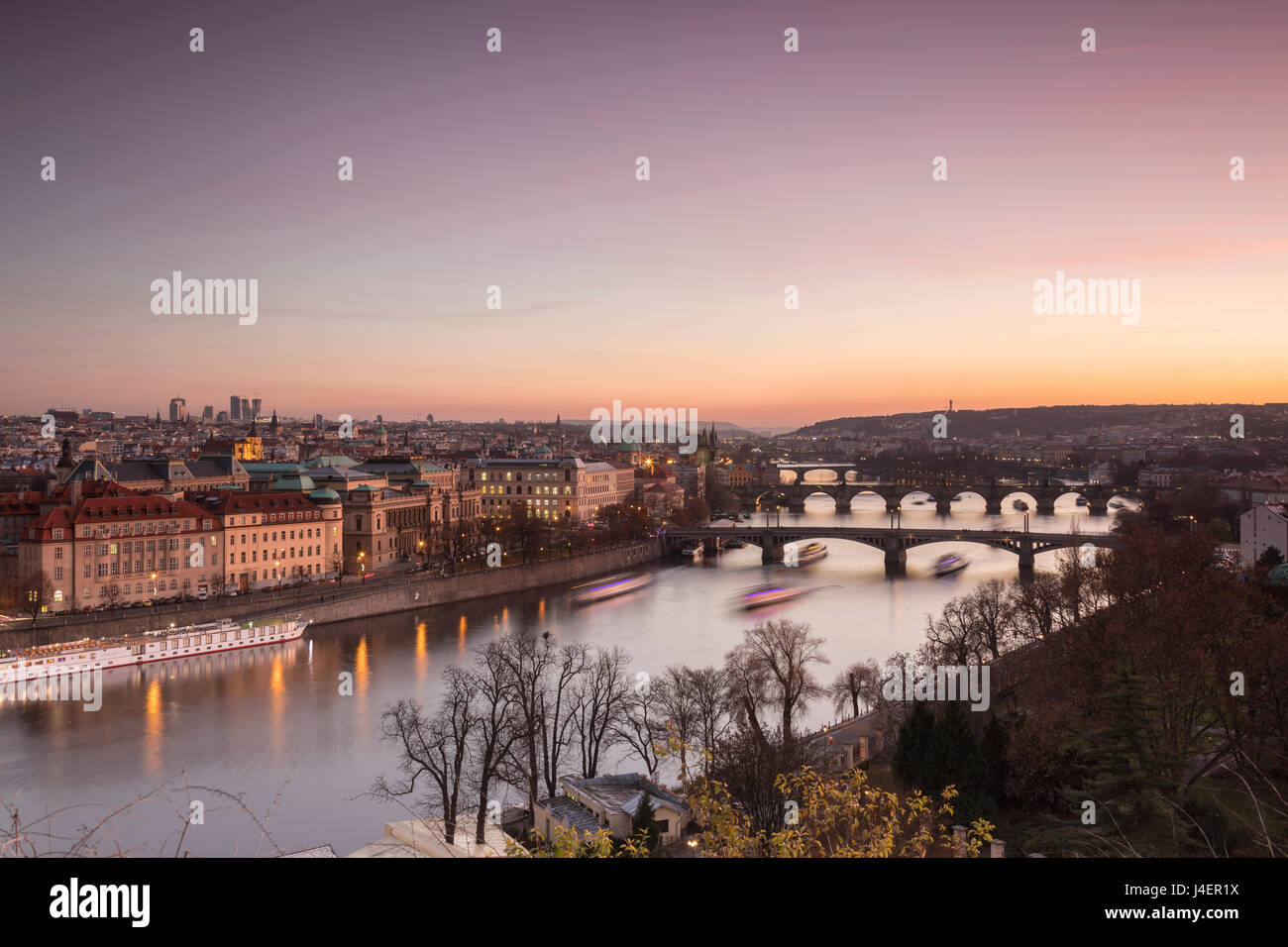 Prague landmark landmarks bridges hi-res stock photography and images ...