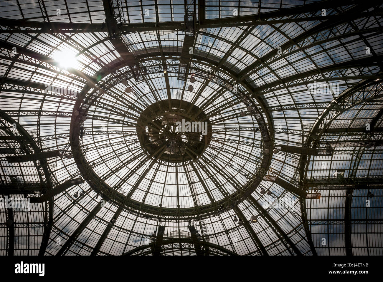 Ceiling structure of Grand Palais in Paris Stock Photo - Alamy