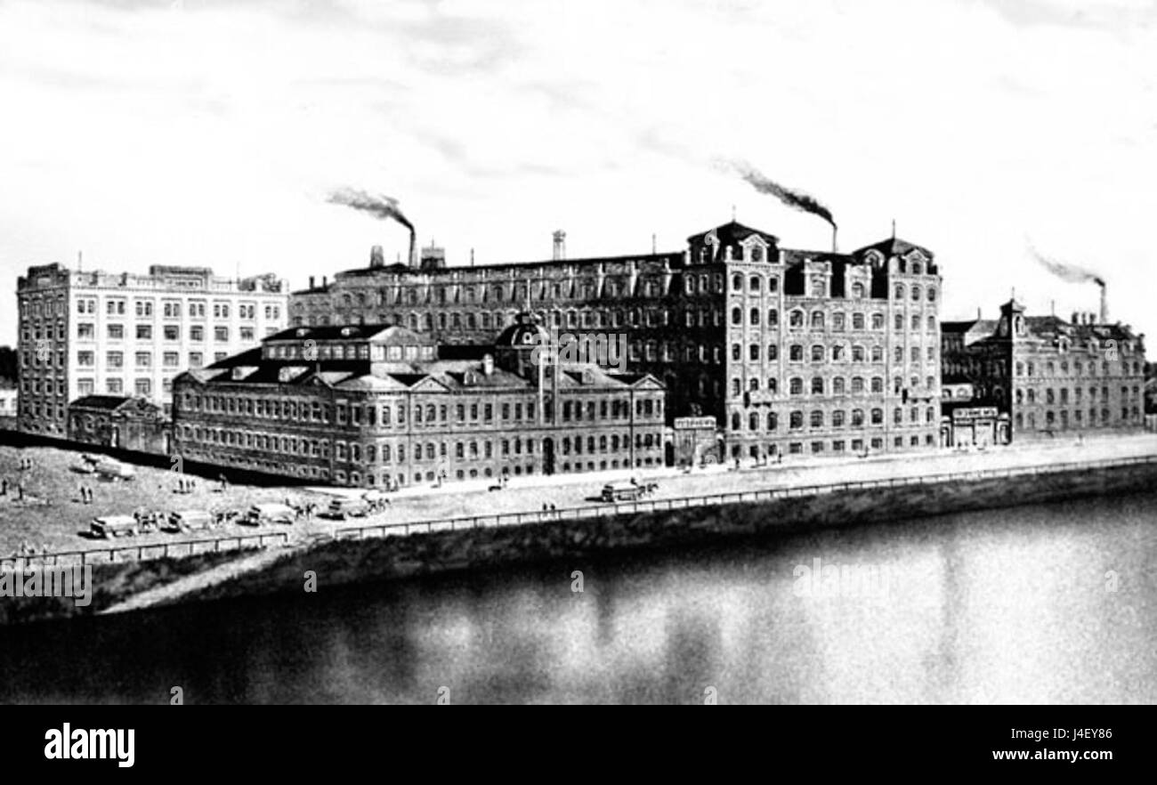 Factory construction materials workers Black and White Stock Photos ...