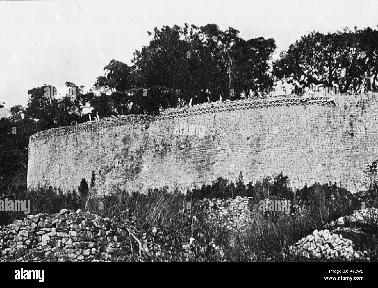 Drawing of great zimbabwe enclosure hi-res stock photography and images ...