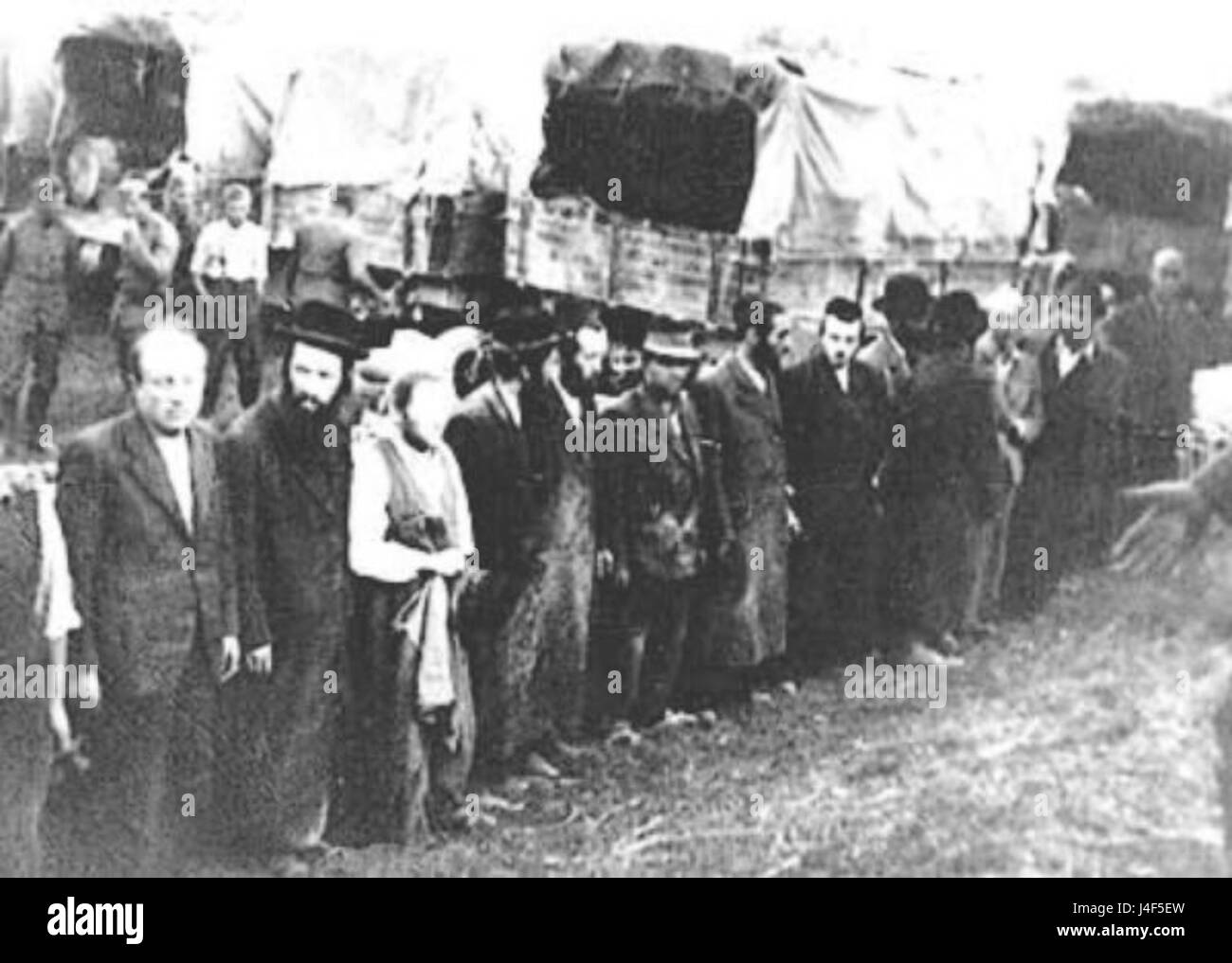 Deportation jews Black and White Stock Photos & Images - Alamy