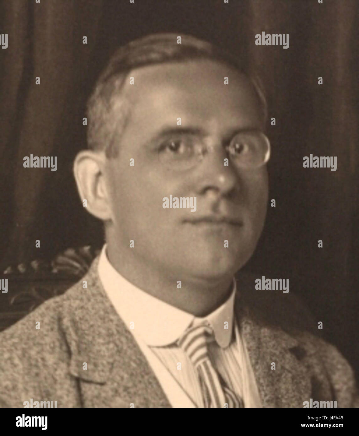 Schlick sitting face Stock Photo - Alamy