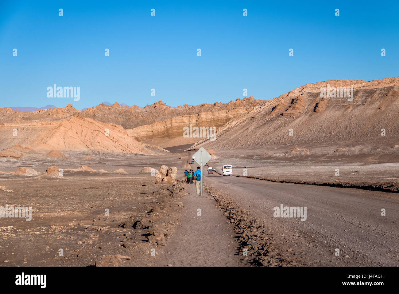 Hiking in death valley hi-res stock photography and images - Alamy
