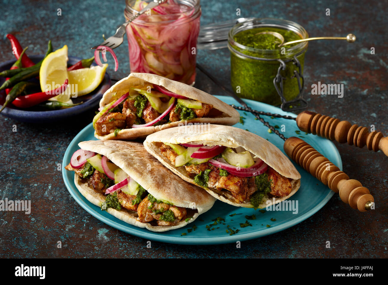 Pitta Bread Chicken High Resolution Stock Photography and Images - Alamy