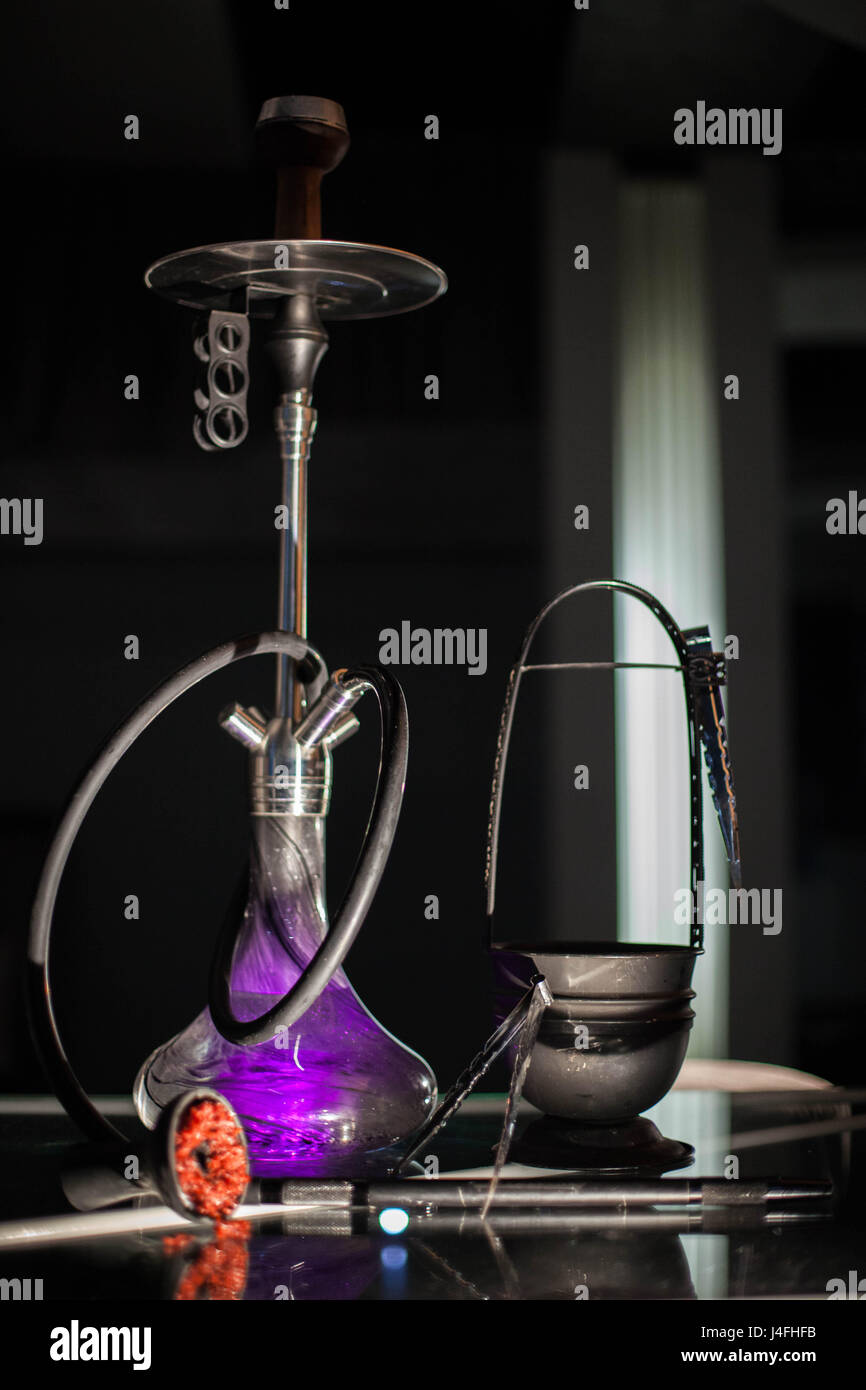Purple hookah hi-res stock photography and images - Alamy