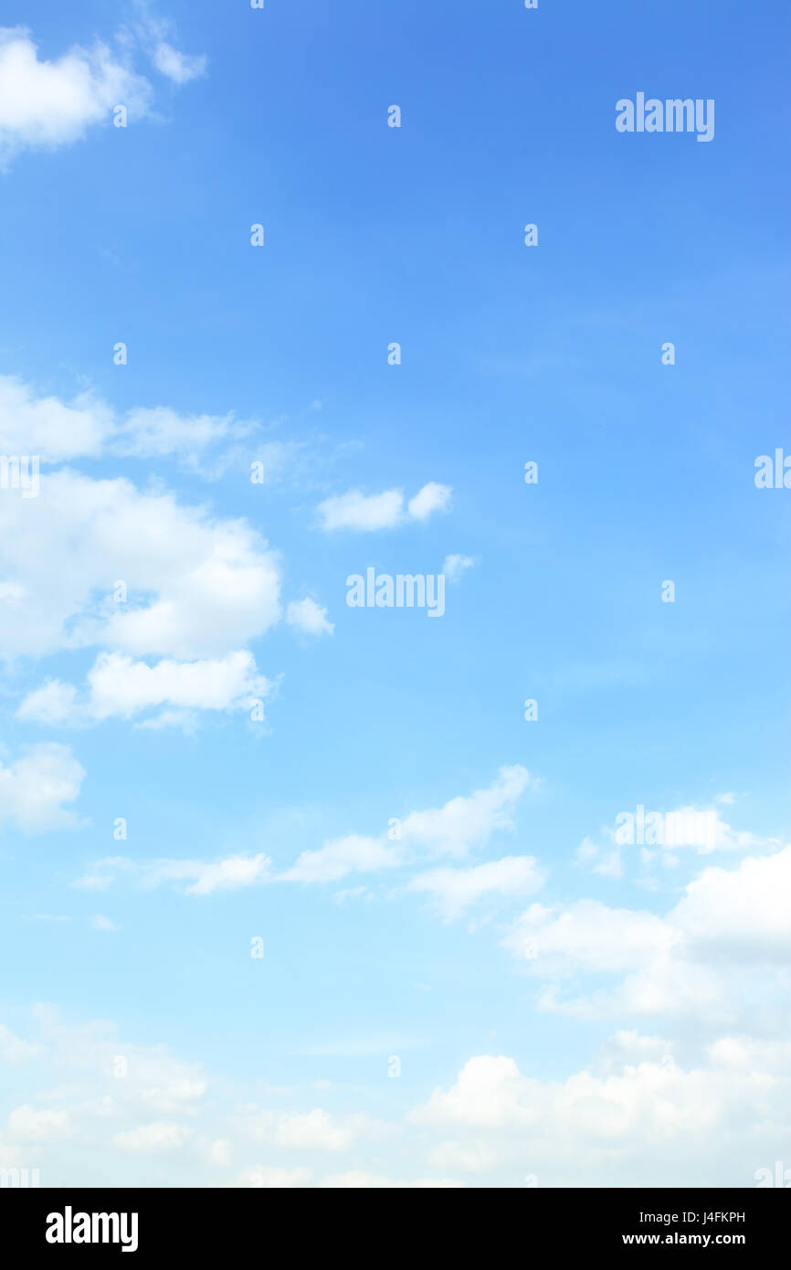 Blue spring sky with clouds - natural background Stock Photo - Alamy