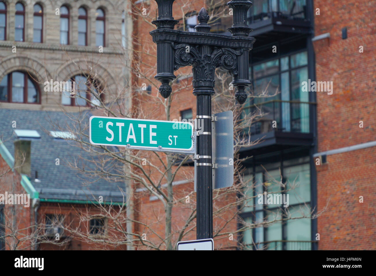 State street boston hi-res stock photography and images - Alamy