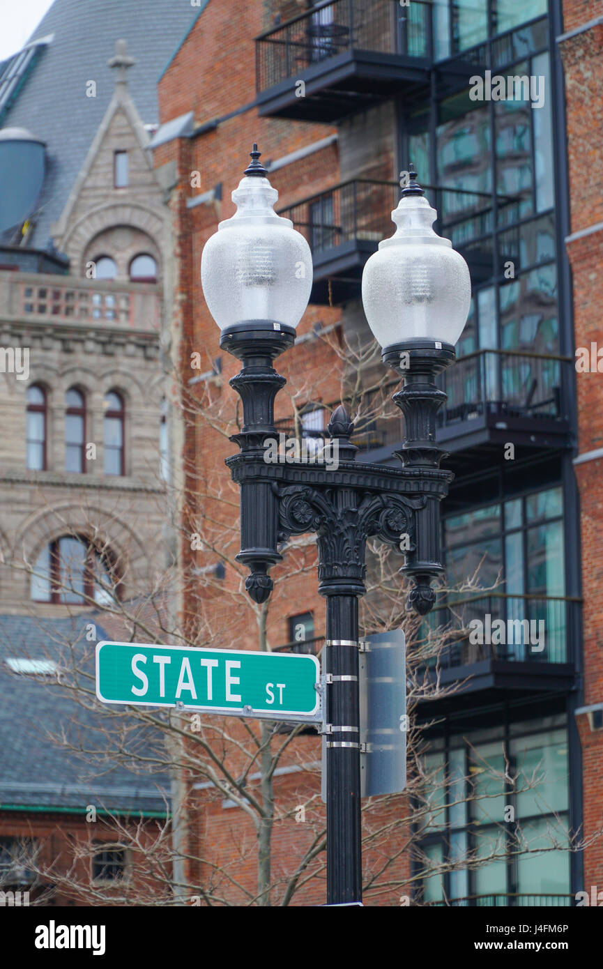 State Street in Boston - BOSTON , MASSACHUSETTS Stock Photo - Alamy