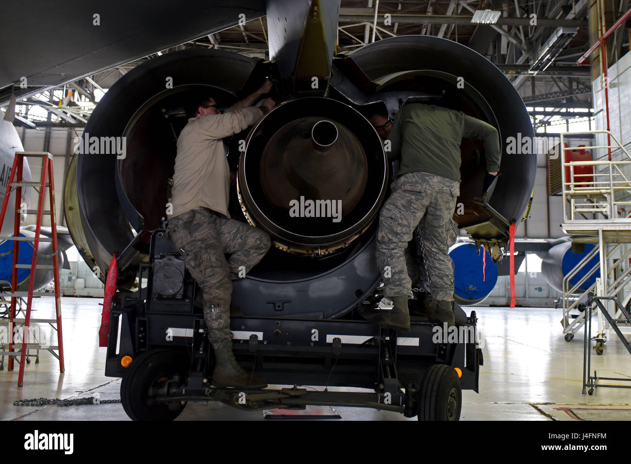 U.S. Airmen with the 121st Maintenance Squadron, Ohio Air National ...