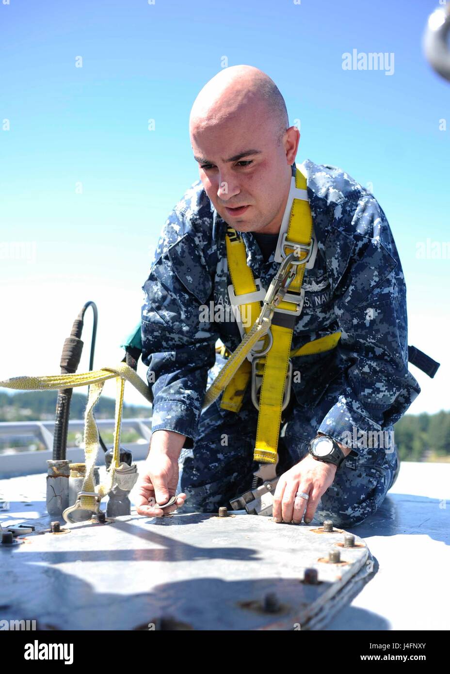 NAVAL BASE KITSAP-BREMERTON, Wash. (June 27, 2016) - Fire Control ...