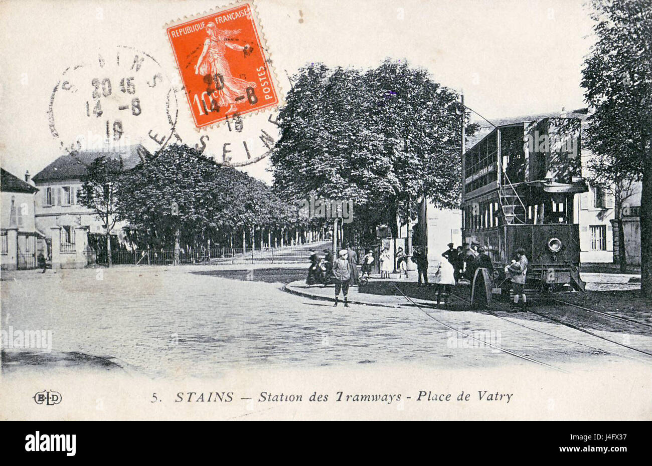 Stains Station des Tramways Stock Photo - Alamy