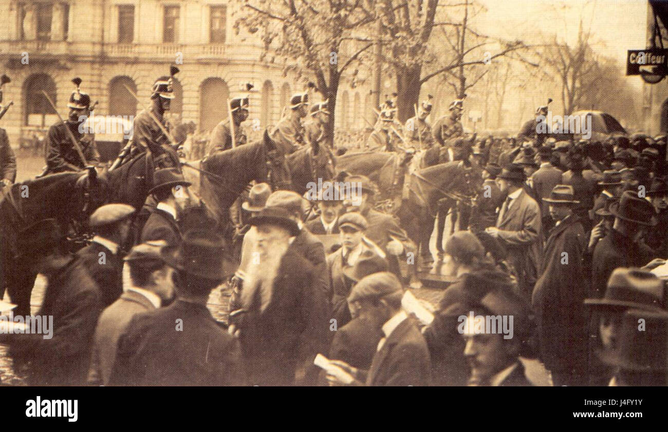 Swiss labor history hi-res stock photography and images - Alamy