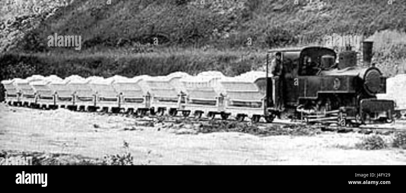 Quarrying industry narrow gauge railroad hi-res stock photography and ...