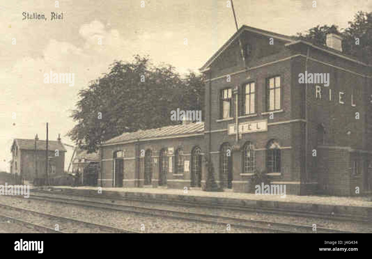 Riel vintage hi-res stock photography and images - Alamy