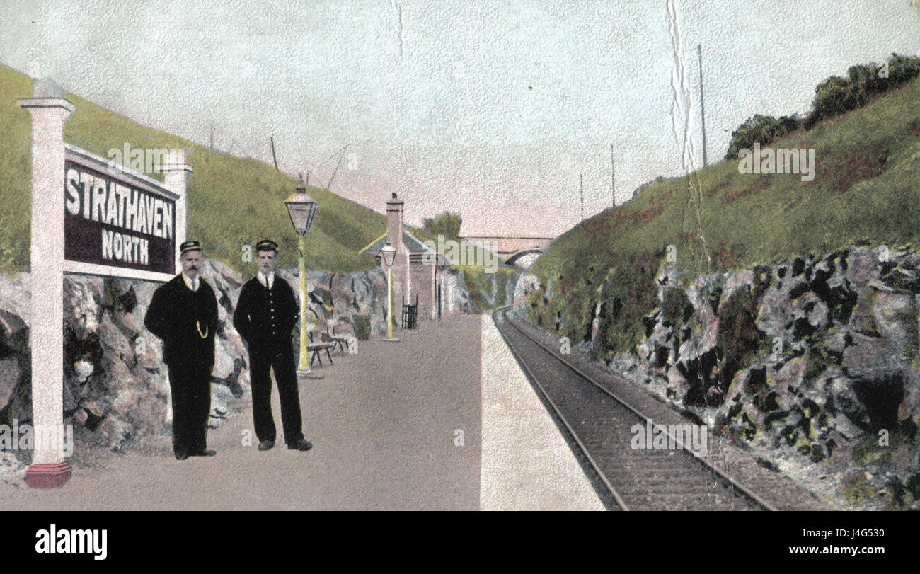 Strathaven North Railway station. 1906 Stock Photo - Alamy