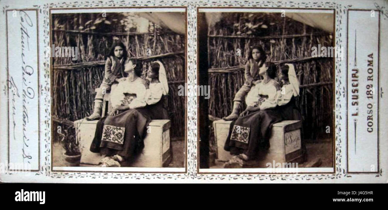 Roma traditional dress hi-res stock photography and images - Alamy