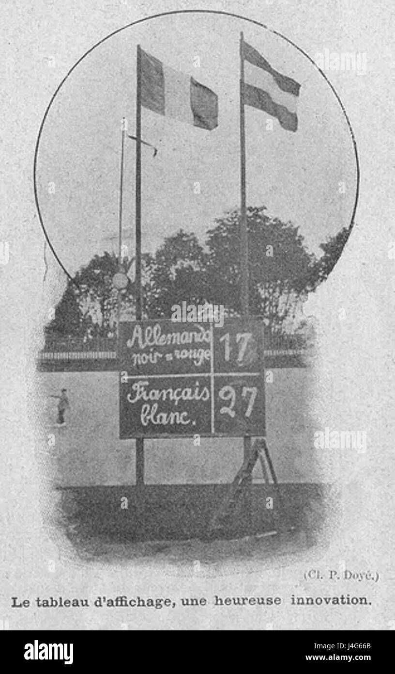 Rugby league referee Black and White Stock Photos & Images - Alamy