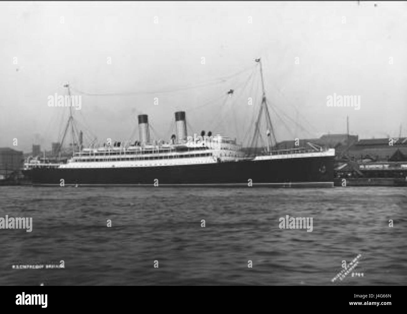 Ss empress of britain hi-res stock photography and images - Alamy