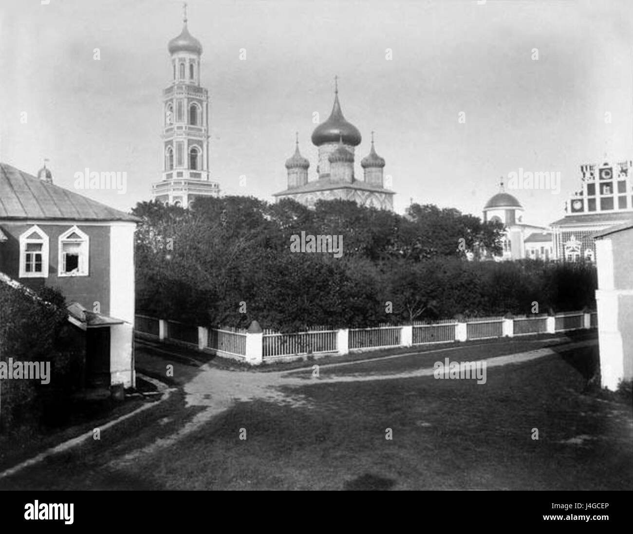 Simonov Monastery 3a Stock Photo - Alamy