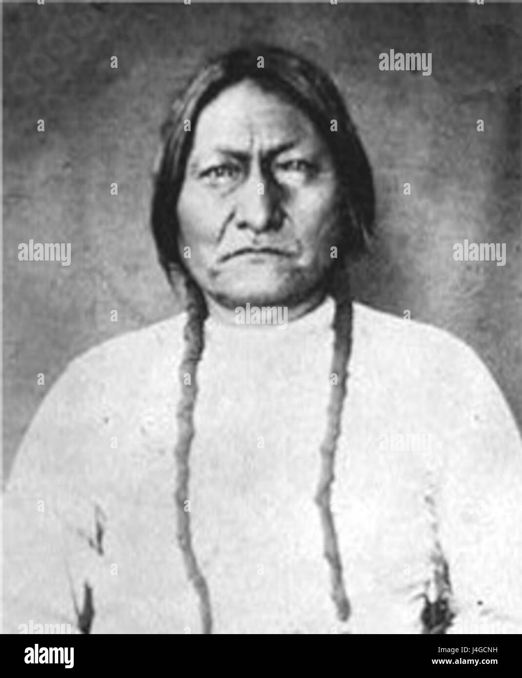 Sitting bull hi-res stock photography and images - Alamy