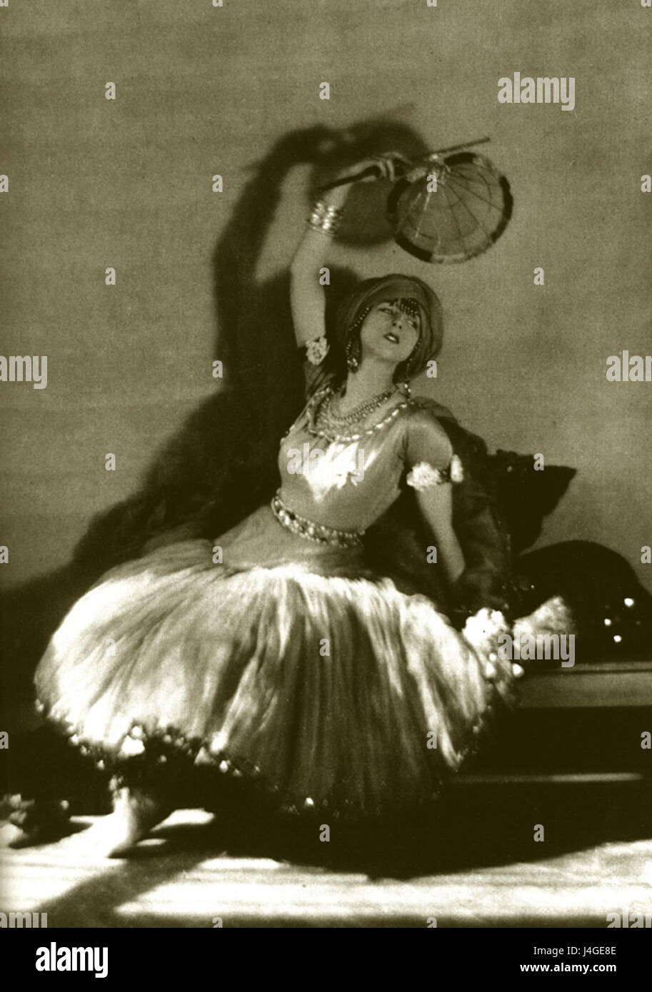 Ruth St. Denis was a renowned American dancer, known for her pioneering ...