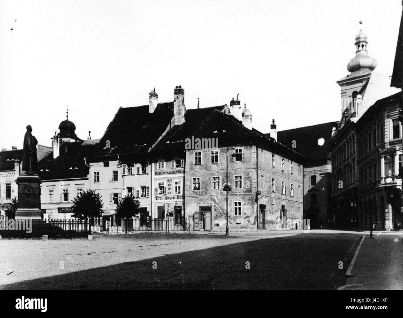 Sibiu piata Black and White Stock Photos & Images - Alamy
