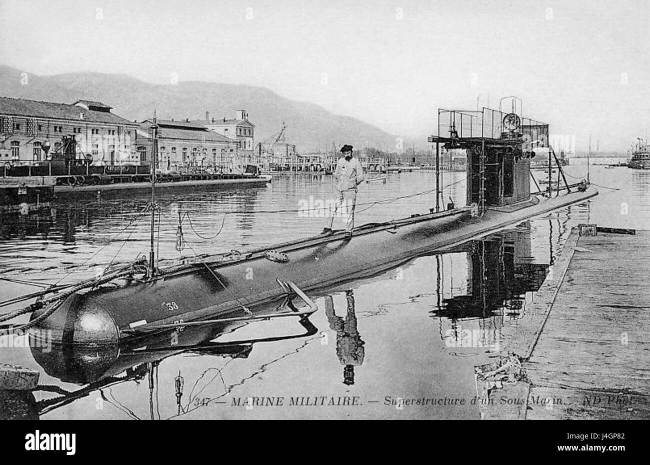 Sous marin Saphir was a French submarine based in Toulon. This vessel ...