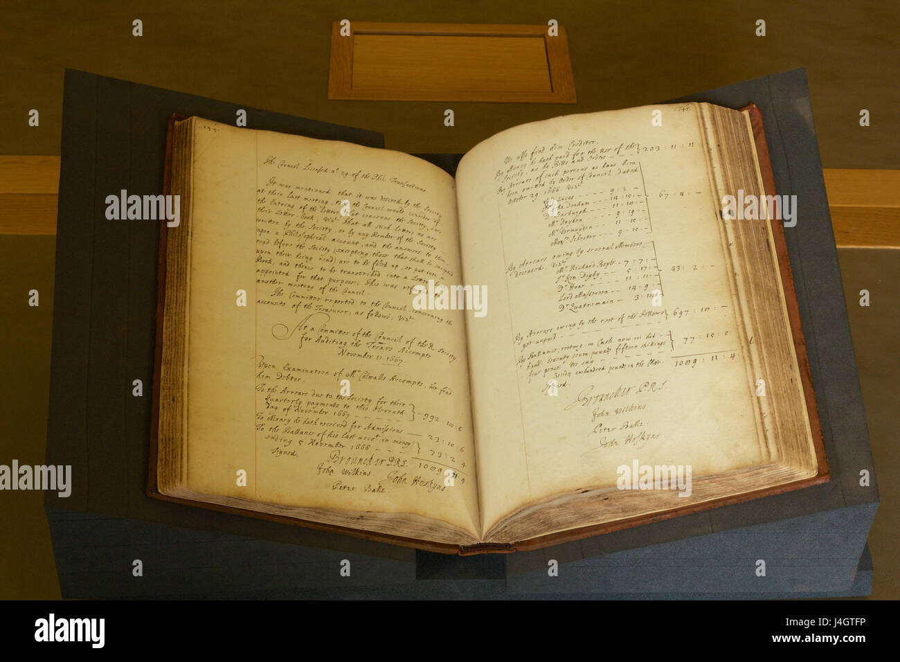 Royal council illustration hi-res stock photography and images - Alamy